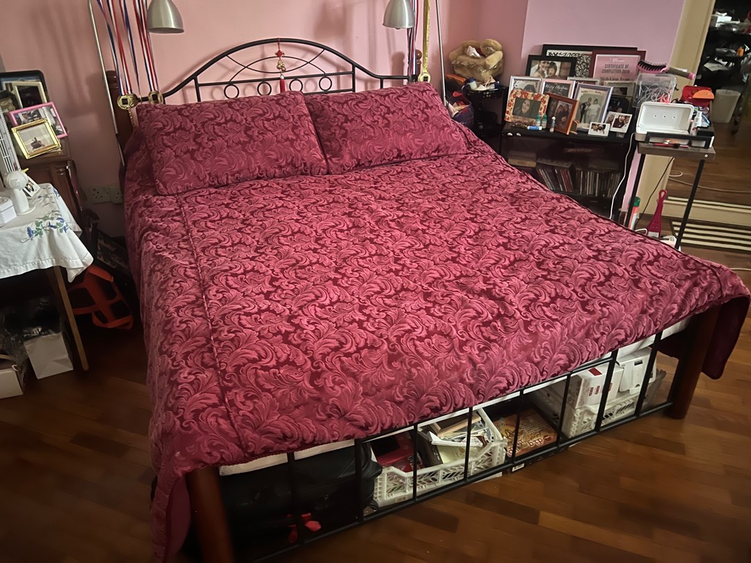 King Bed to sell, Furniture & Home Living, Furniture, Bed Frames ...