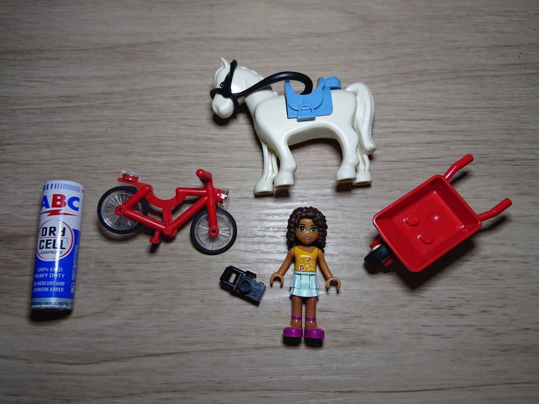 Lego Friends + kuda + sepeda + gerobak + camera, Toys & Collectibles ...