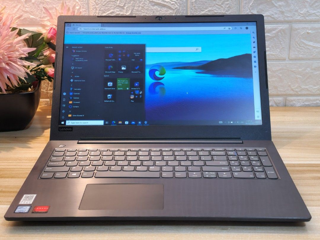 Lenovo Ideapad 81AX i5 8th Gen 12GB RAM 256GB SSD AMD R7 2GB M440 15.6 ...