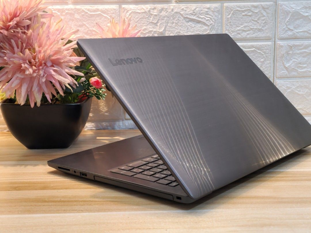 Lenovo Ideapad 81AX i5 8th Gen 12GB RAM 256GB SSD AMD R7 2GB M440 15.6 ...