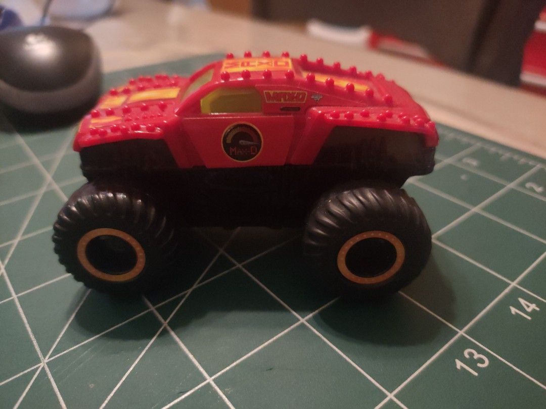 MCDONALD'S MONSTER JAM FELD MOTOR SPORTS MAX-D, Hobbies & Toys, Toys ...