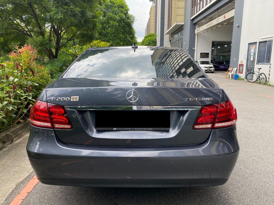 Mercedes-Benz E-Class Saloon E200 CGI BlueEFFICIENCY Avantgarde 7G ...