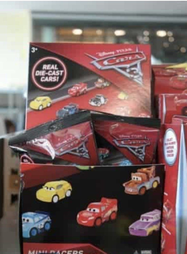 Mini McQueen Cars, 興趣及遊戲, 玩具 & 遊戲類 - Carousell