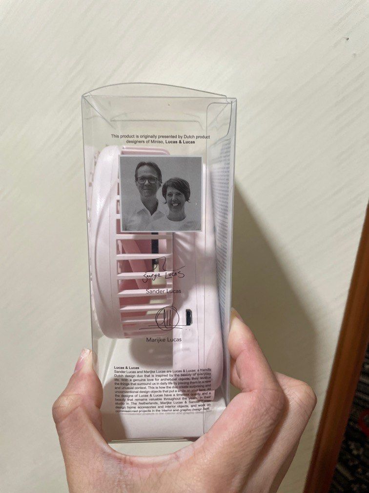 Minisoo daiso Japan handheld fan, Furniture & Home Living, Lighting ...