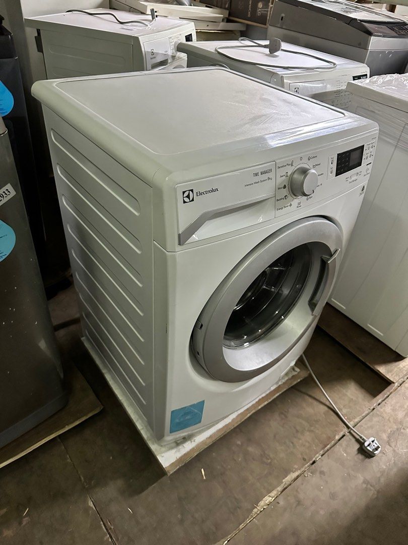 MUST BUY! ELECTROLUX 8KG Front Load Vapour Care Washing Machine ...
