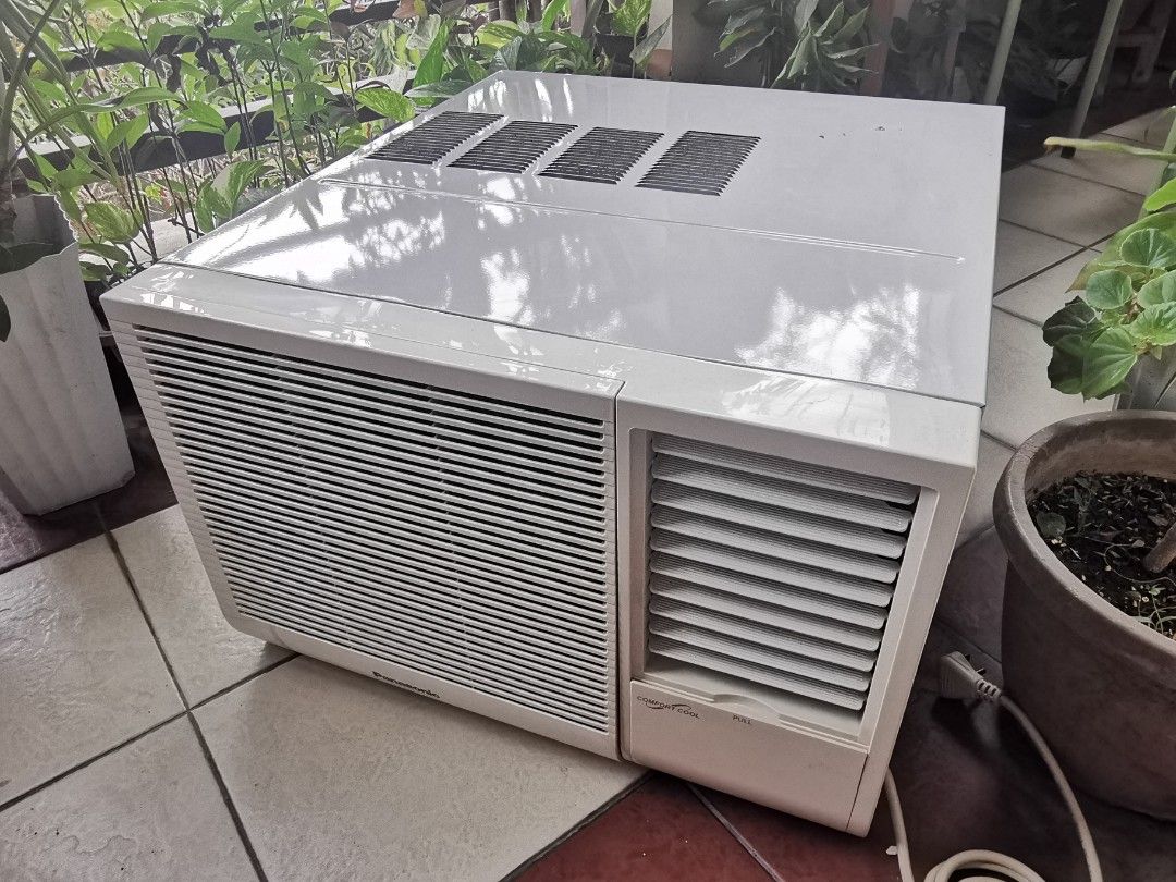 Panasonic 1HP Window Type Aircon, TV & Home Appliances, Air ...