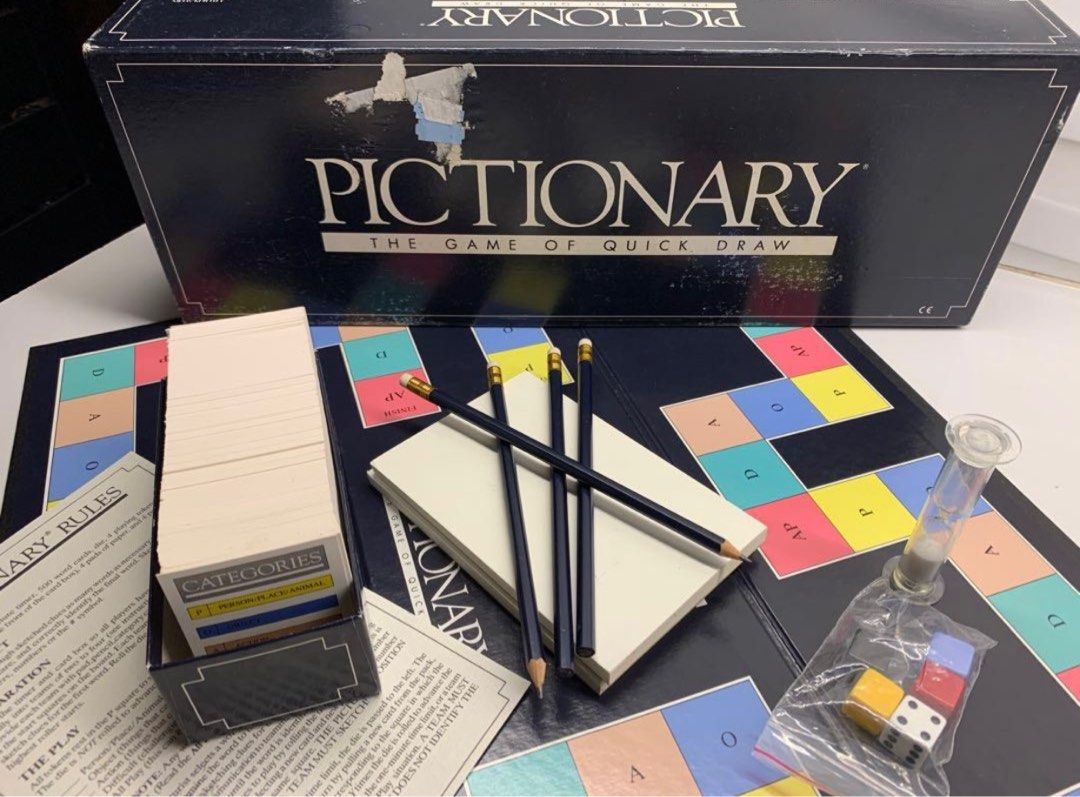 PICTIONARY - THE GAME OF QUICK DRAW, Hobbies & Toys, Memorabilia ...