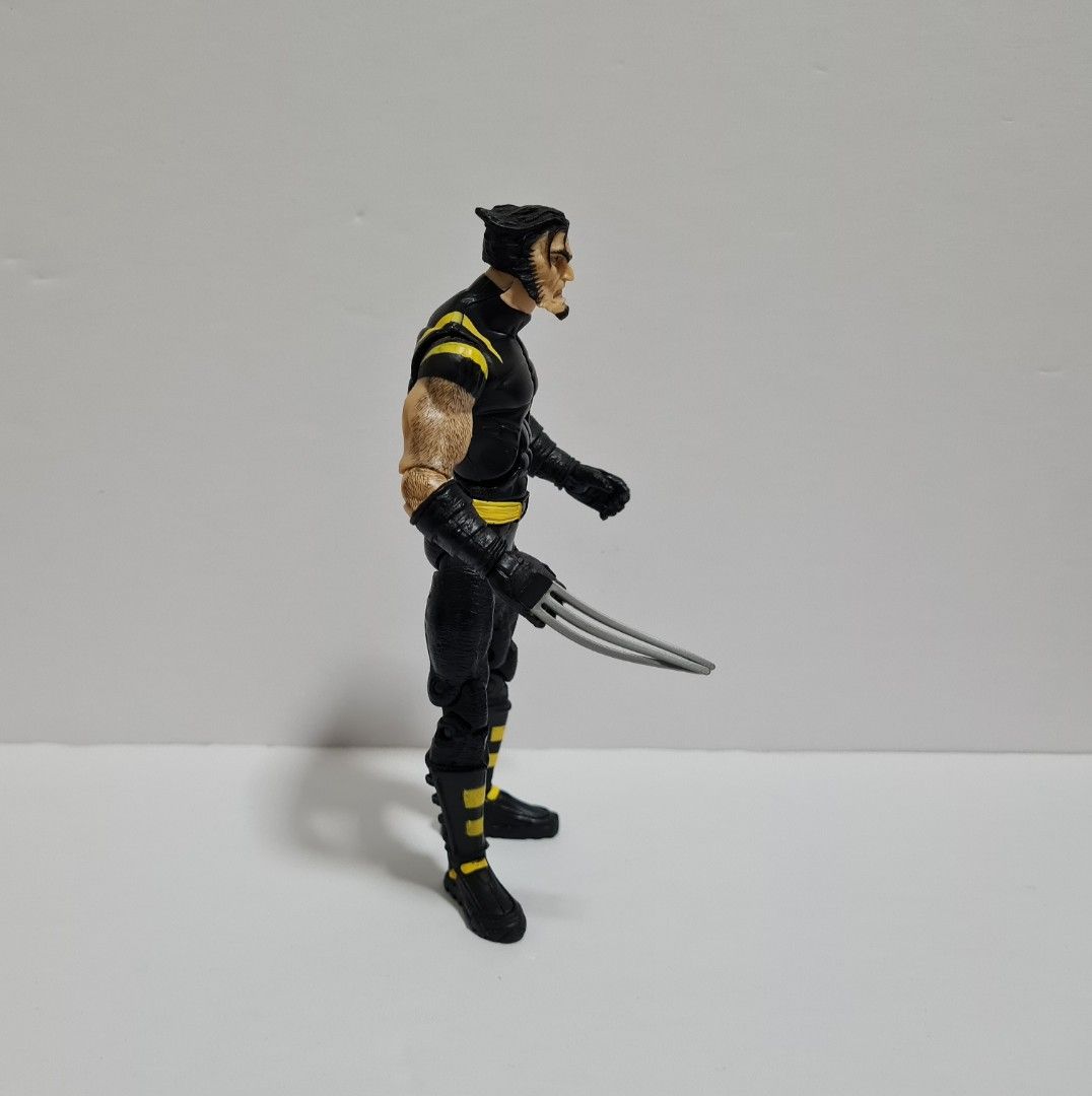 [Pre-Owned] Marvel Legends Ultimate Wolverine Figure, Hobbies & Toys ...