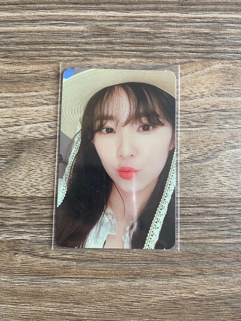 Red Velvet Irene Bad Boy Official Photocard, Hobbies & Toys ...