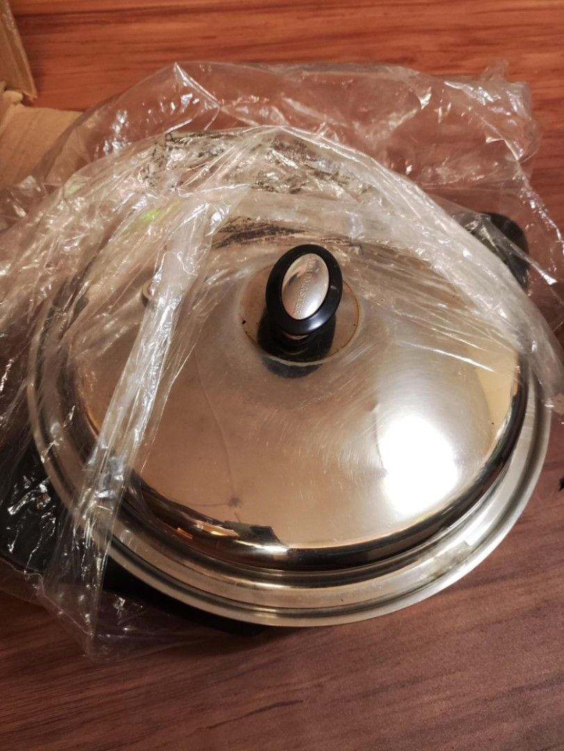 Saladmaster Presentation Set, Furniture & Home Living, Kitchenware ...