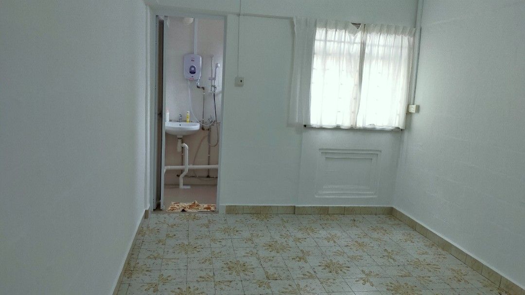 Sale 4NG Ang Mo Kio 119 opp Hub, Property, For Sale, HDB on Carousell