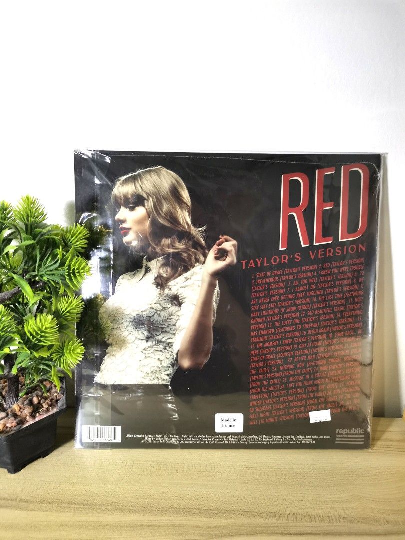 Sealed Taylor Swift Red Taylor S Version Target Exclusive In Red