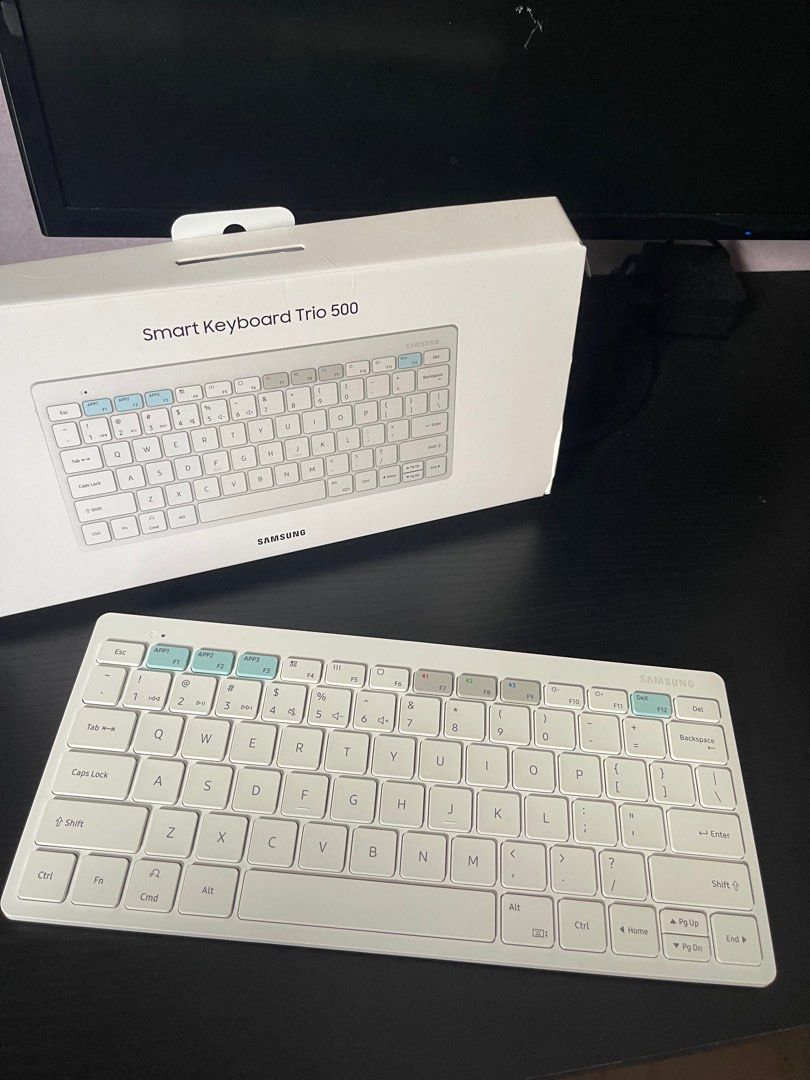 Smart Keyboard Trio 500, Computers & Tech, Parts & Accessories ...