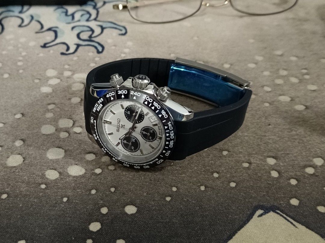 Smod Seiko Speedtimer Prospex chronograph Panda, Men's Fashion, Watches ...