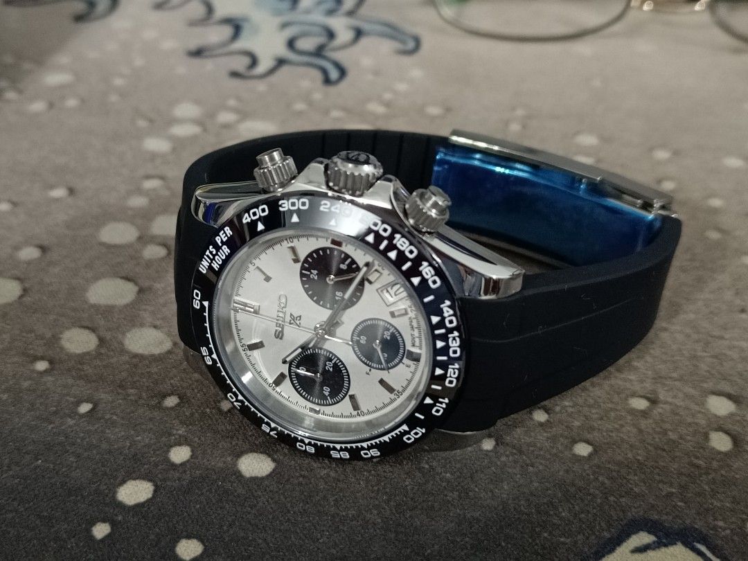 Smod Seiko Speedtimer Prospex chronograph Panda, Men's Fashion, Watches ...