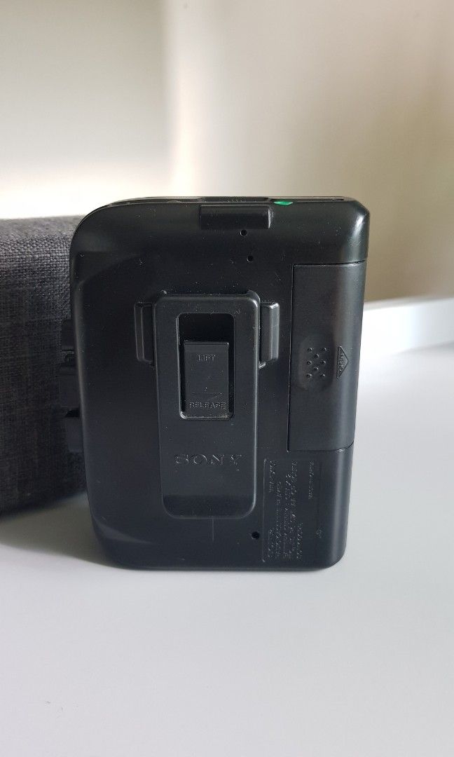 Sony Walkman WM-FX101 FM Radio Cassette Tape Player Rare Retro Vintage ...