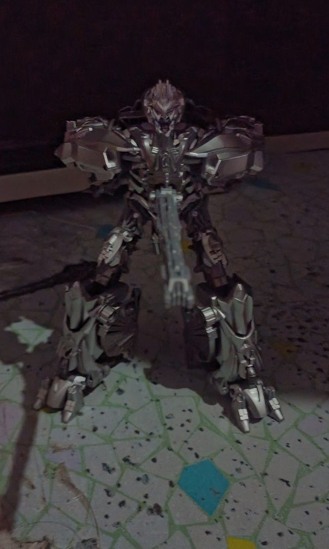 SS54 MEGATRON VOYAGER CLASS WITH DK-35 UPGRADE KITS!!!, Hobbies & Toys ...