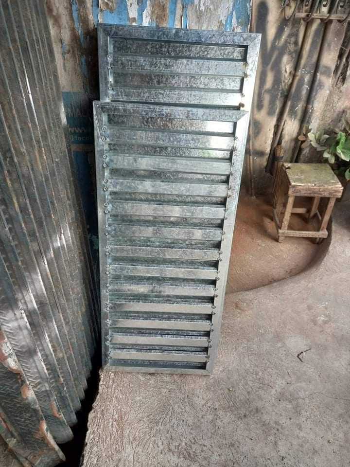 Stainless Baffle filter, Commercial & Industrial, Construction ...