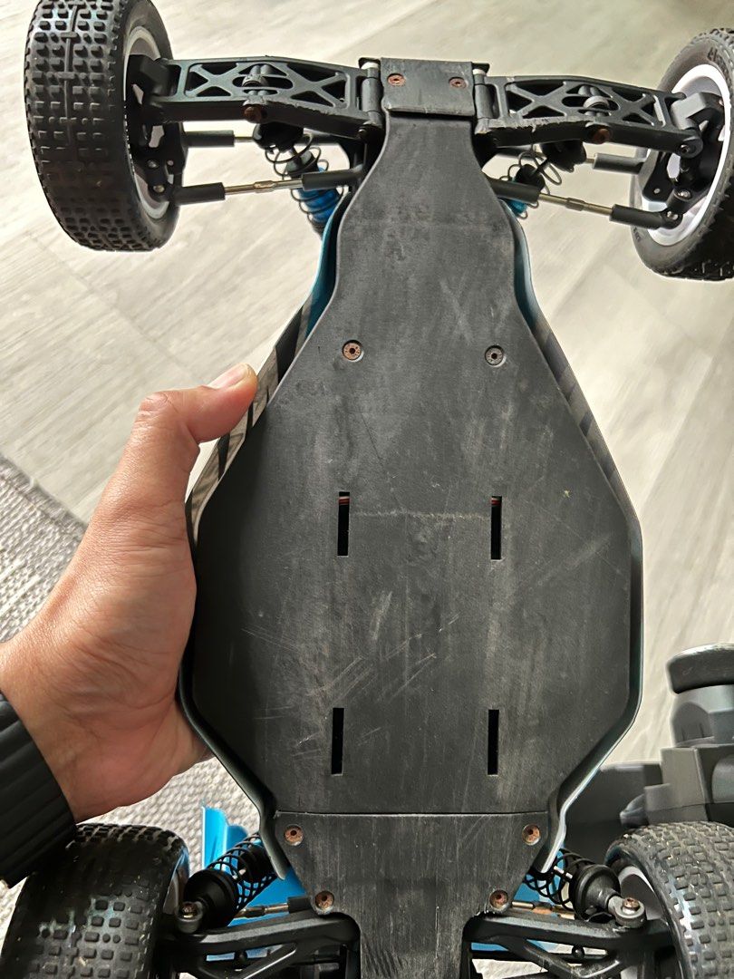 Team Associated RB10 rtr, Hobbies & Toys, Toys & Games on Carousell