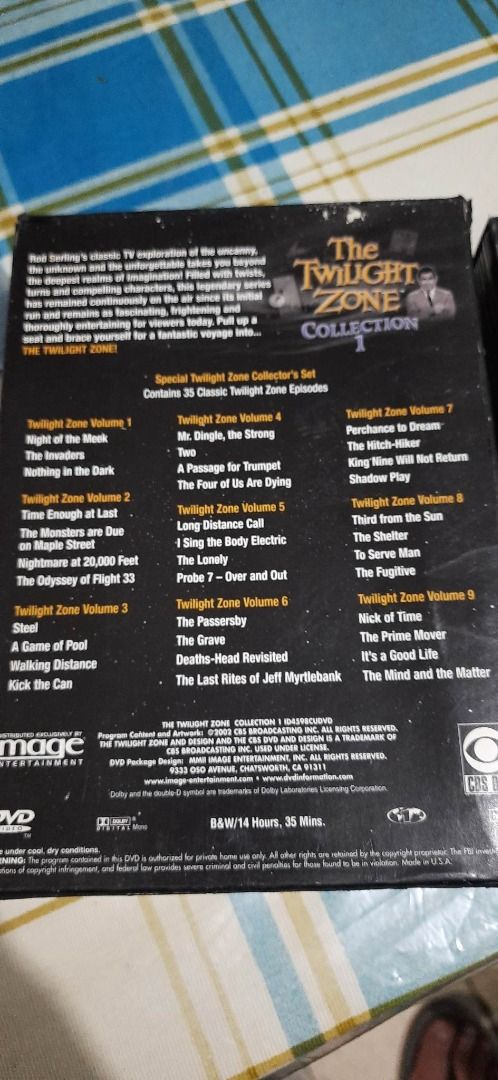 The Twilight Zone - Collection 1 and The Twilight Zone - Season 1 (The ...