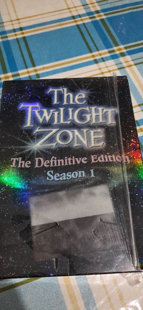 The Twilight Zone - Collection 1 and The Twilight Zone - Season 1 (The ...