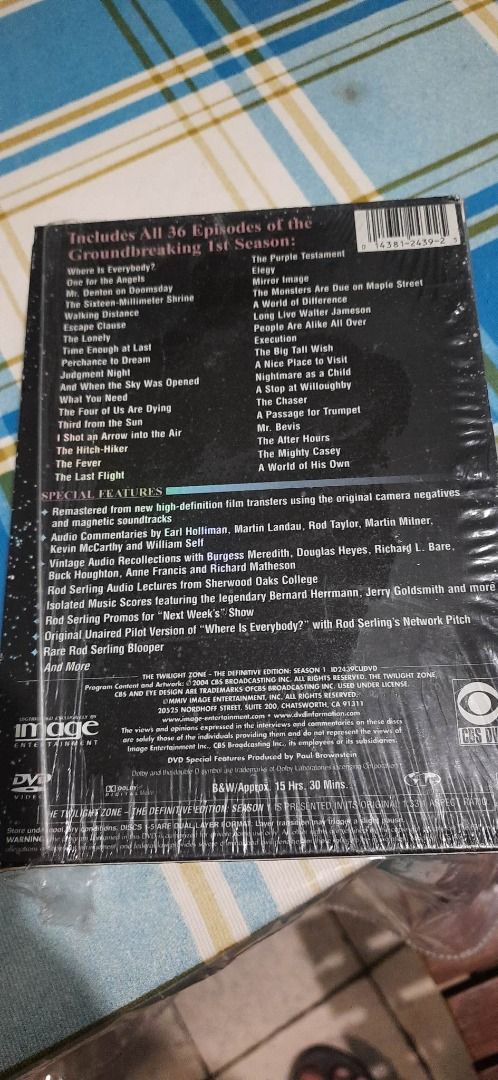 The Twilight Zone - Collection 1 and The Twilight Zone - Season 1 (The ...