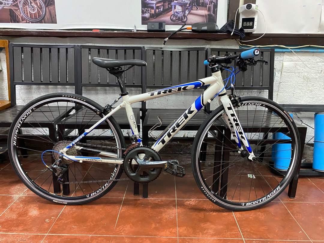 TREK Flatbar Road bike 650c, 運動產品, 單車及配件, 單車 - Carousell