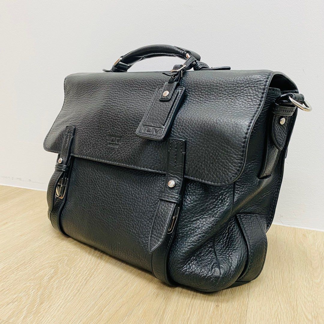 TUMI cowhide briefcase, Men's Fashion, Bags, Briefcases on Carousell