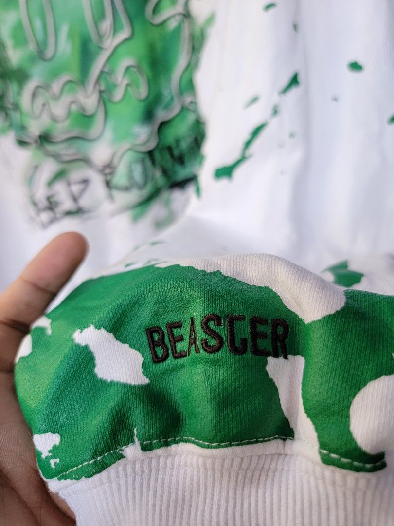 Ukay sourced beaster hoodie, Men's Fashion, Coats, Jackets and ...