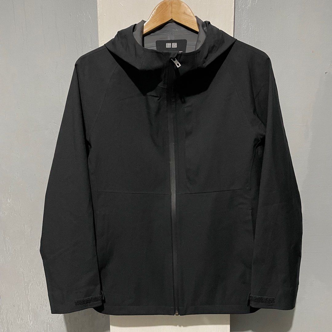 Uniqlo Blocktech Parka, Men's Fashion, Coats, Jackets and Outerwear on ...