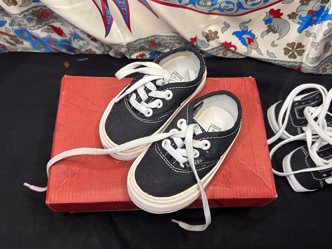 VANS KW untuk new born, Fesyen Pria, Sepatu , Sneakers di Carousell