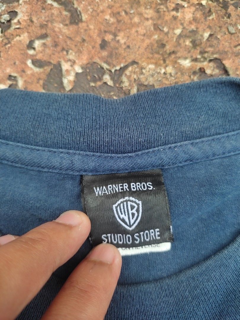 Vintage Warner Bros, Men's Fashion, Tops & Sets, Tshirts & Polo Shirts ...