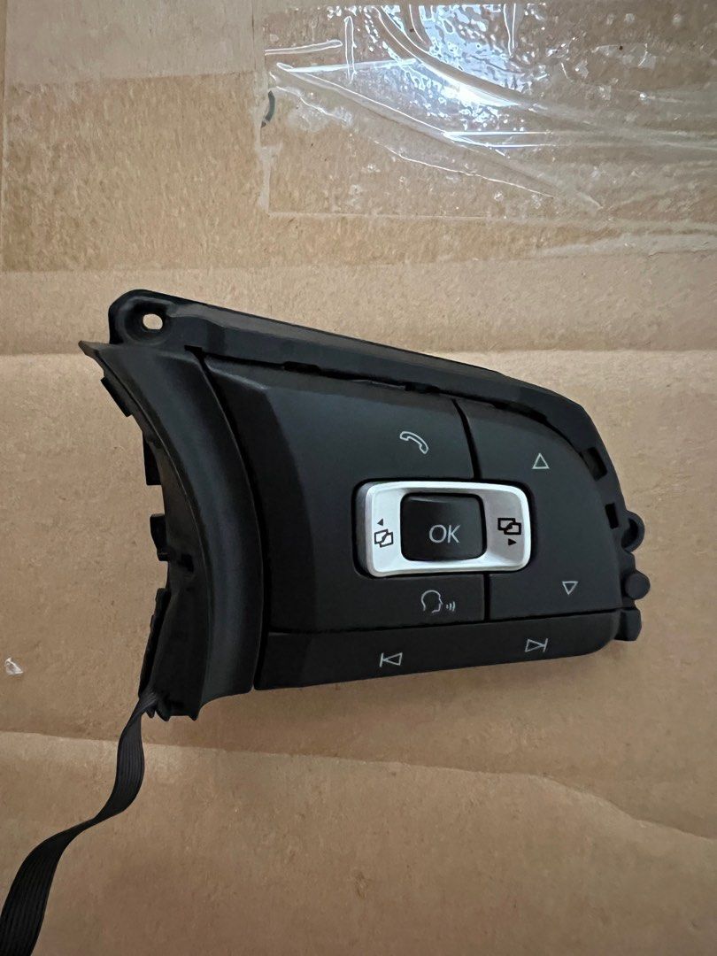 Vw R line steering wheel buttons, Car Accessories, Accessories on Carousell