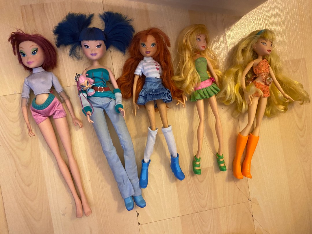 Winx Club Dolls, Hobbies & Toys, Toys & Games on Carousell