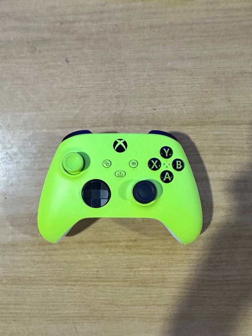 Xbox Series X S Wireless Controller, Video Gaming, Gaming Accessories ...