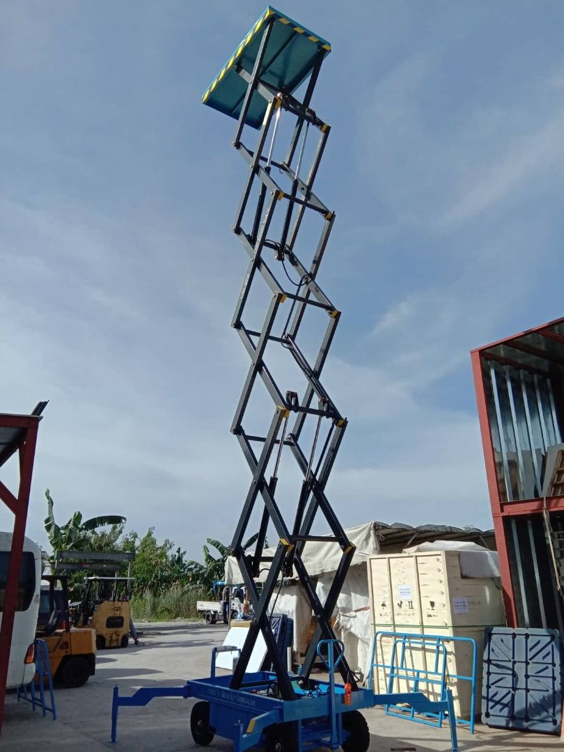 10 Meters Scissor Lift Electric, Commercial & Industrial, Construction ...