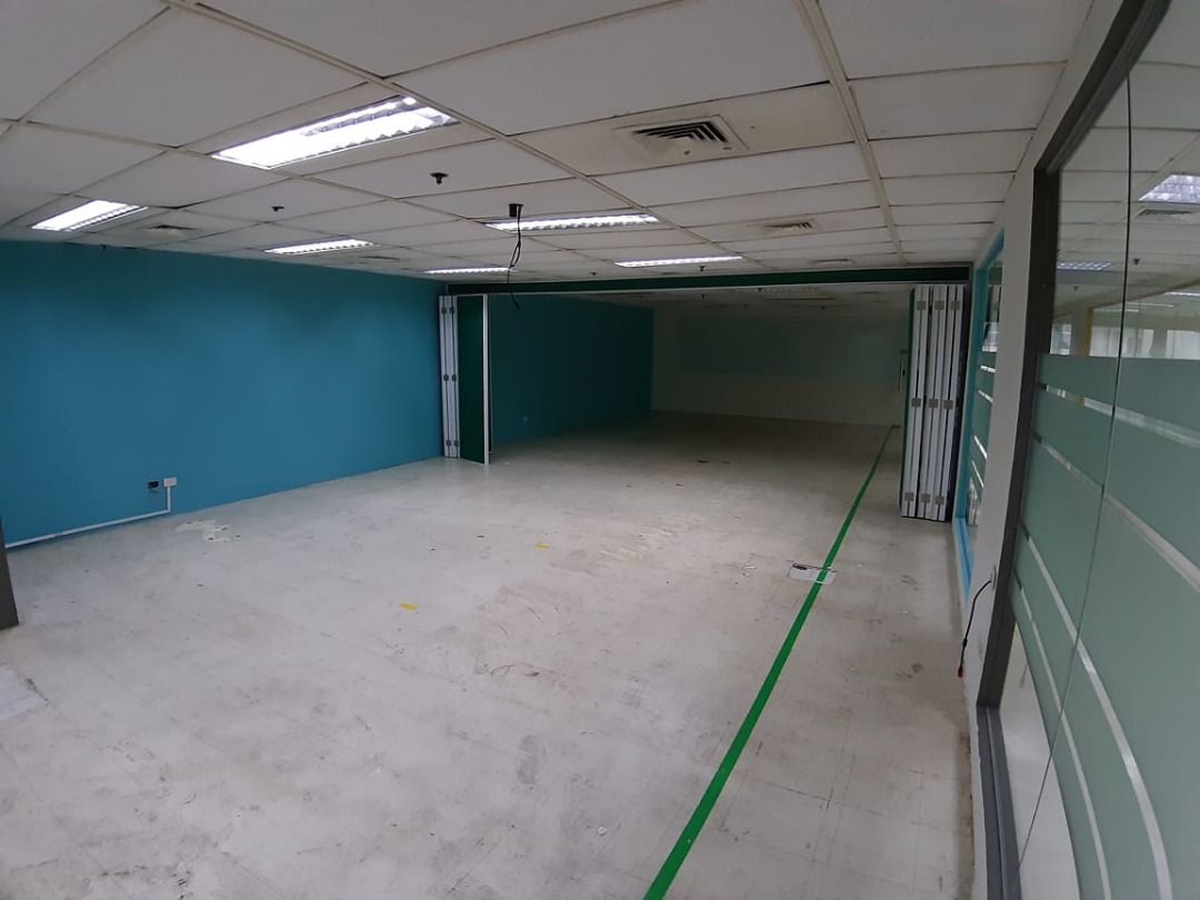 1,229.21 SQM Whole Floor Commercial Office Space For Sale at JMT ...
