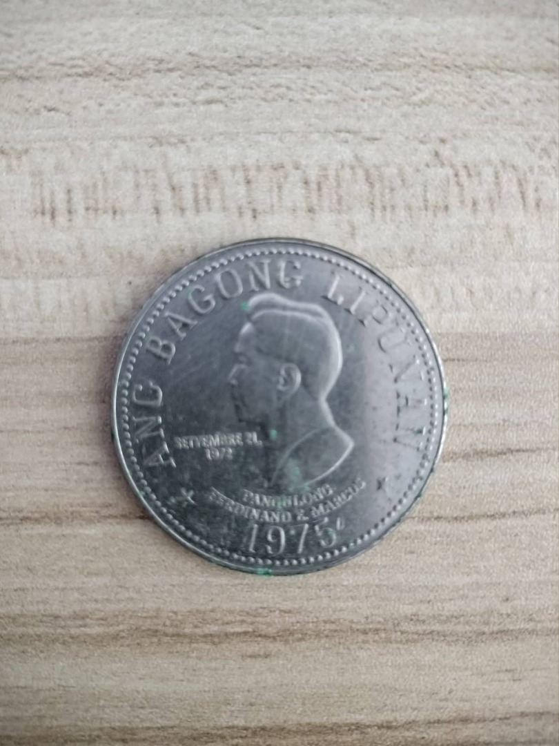 1975 - 5 PESO - "MARCOS" COIN, Hobbies & Toys, Memorabilia ...