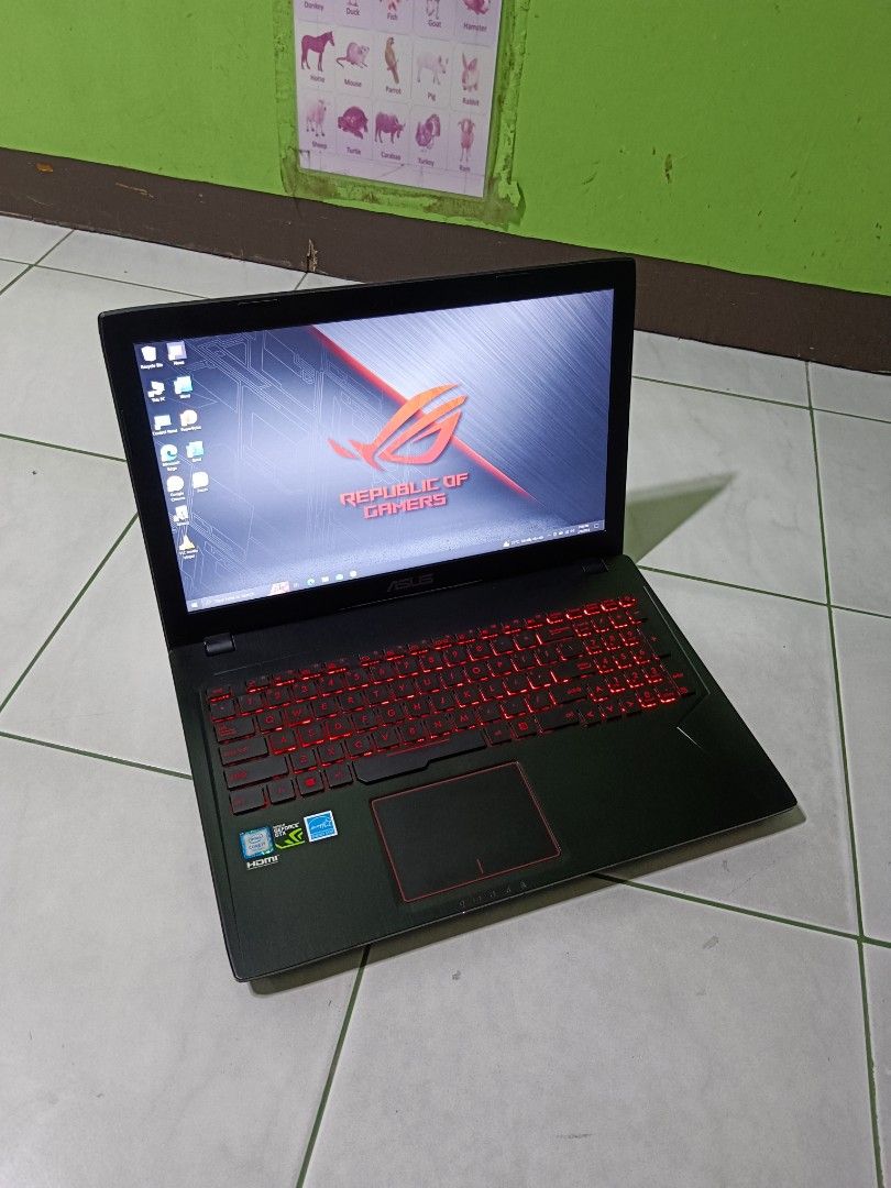 ASUS ROG Core i7 7700HQ 8GB DDR4 RAM 256GB SSD NVIDIA GeForce GTX ...