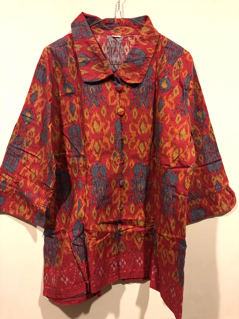 Atasan Batik ukuran 4L, Fesyen Wanita, Pakaian Wanita, Atasan di Carousell