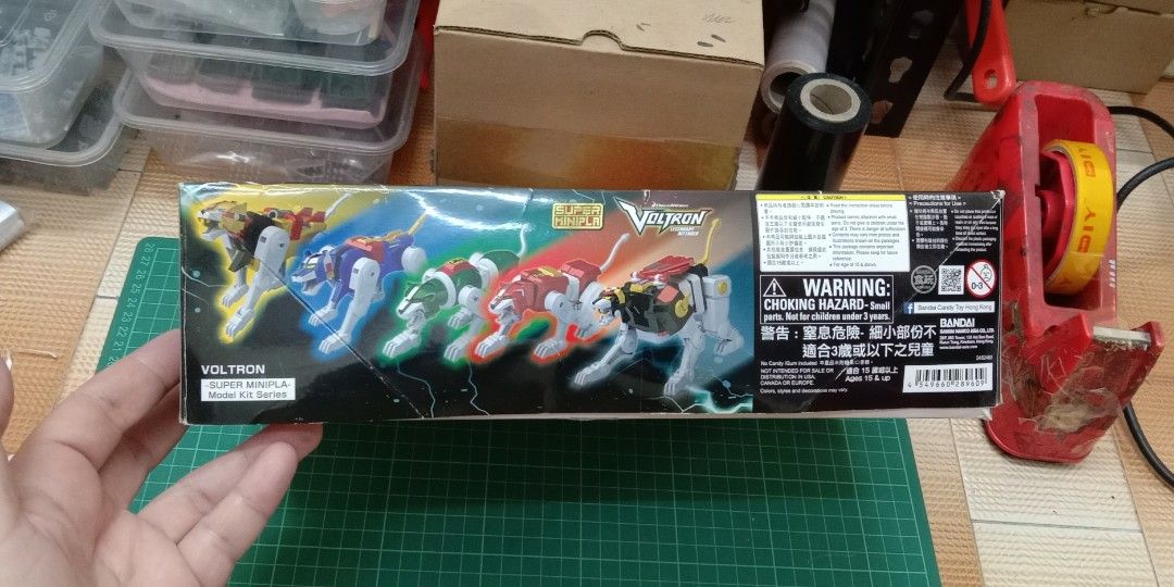 Voltron model kit super minipla Bandai, Hobbies & Toys, Toys & Games on ...