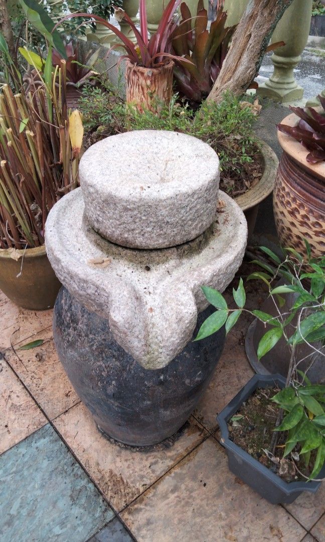 Batu2 giling lama (BGL33), Furniture & Home Living, Home Decor, Vases ...