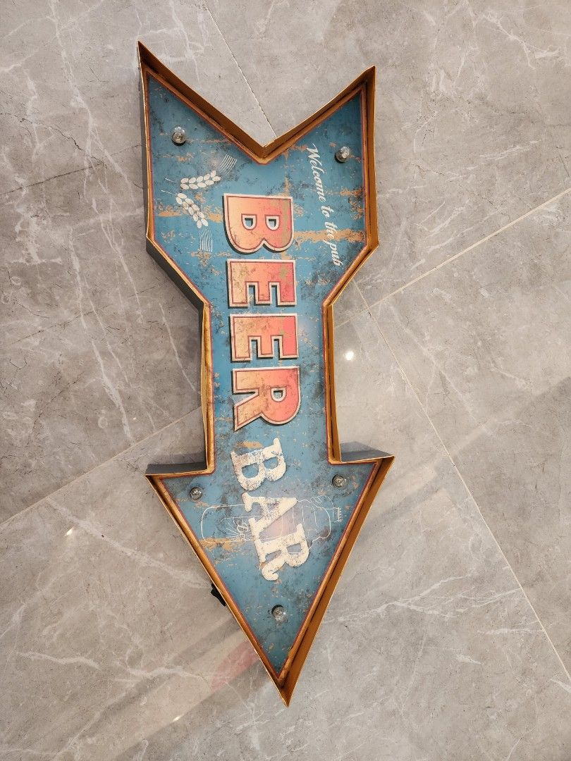 Beer bar signage, Hobbies & Toys, Memorabilia & Collectibles, Vintage ...