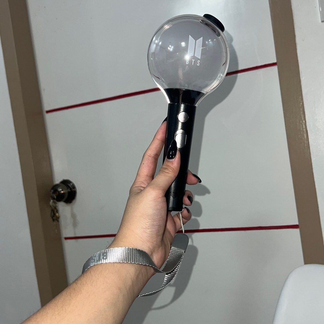 BTS Official Light Stick SE: MAP OF THE SOUL, Hobbies & Toys ...