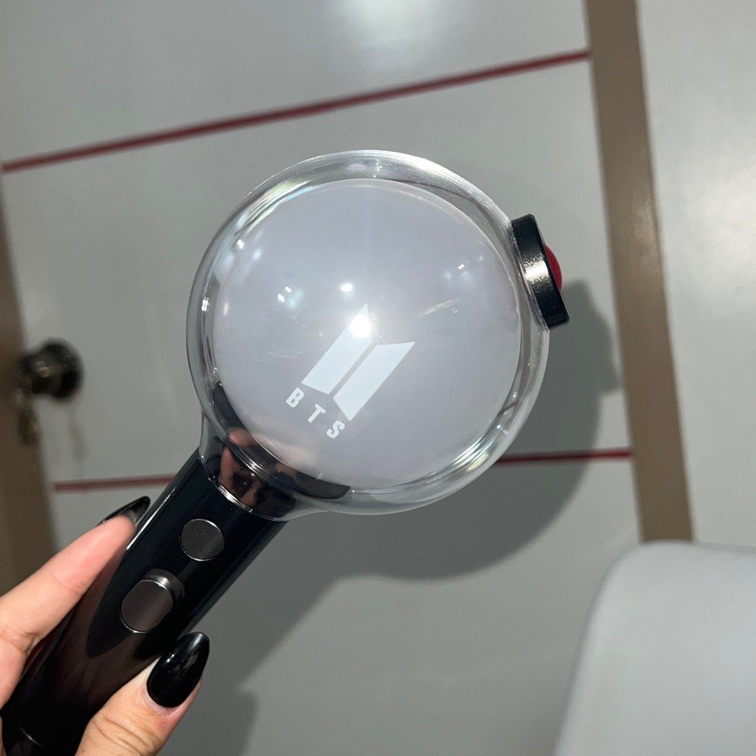 BTS Official Light Stick SE: MAP OF THE SOUL, Hobbies & Toys ...