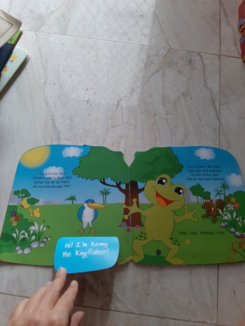 Buku captain green and the hungry bin, Buku & Alat Tulis, Buku Anak ...