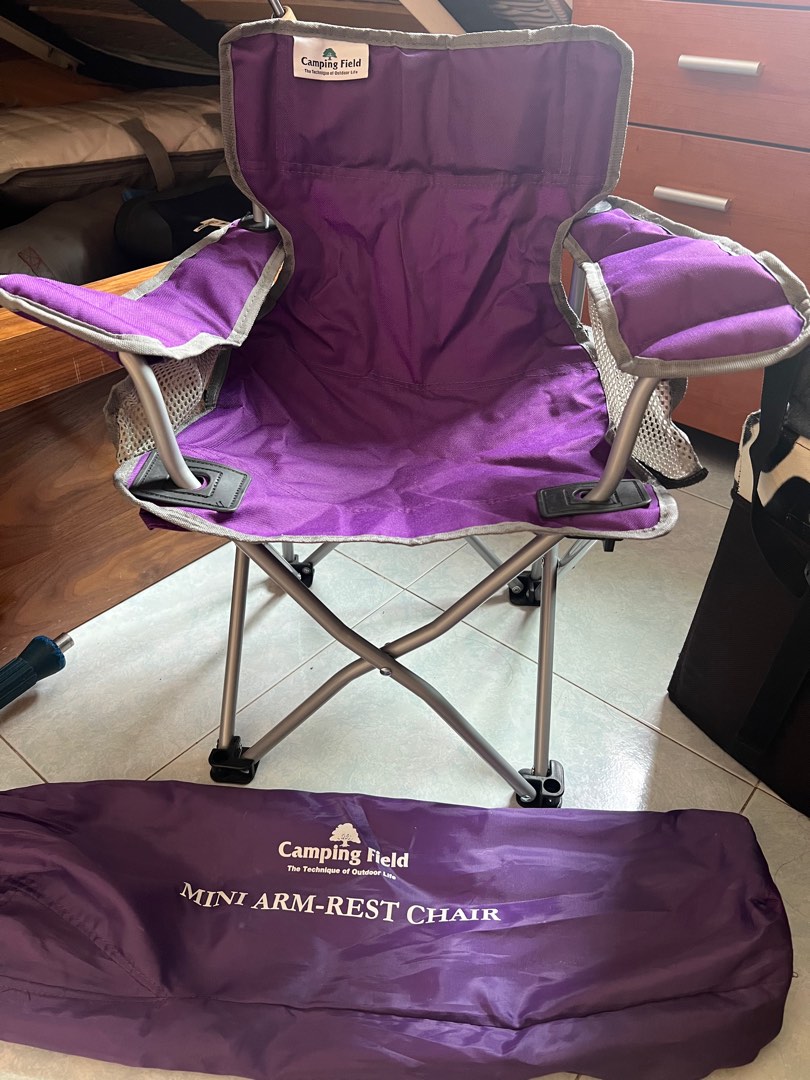 Camping field mini arm-rest chair, 運動產品, 行山及露營 - Carousell