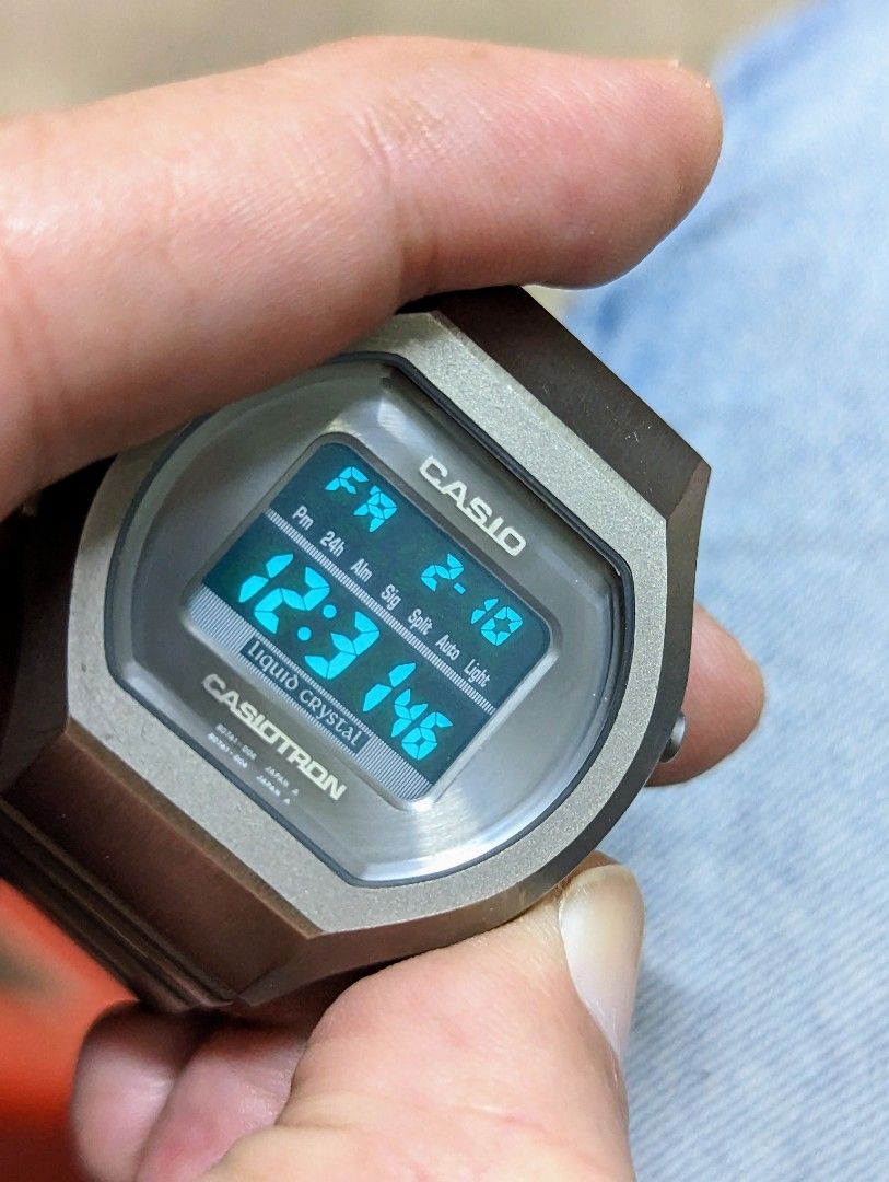 CASIO CASIOTRON TRN-100BT-8T QW-1670 VINTAGE, Men's Fashion, Watches & Accessories, Watches on ...