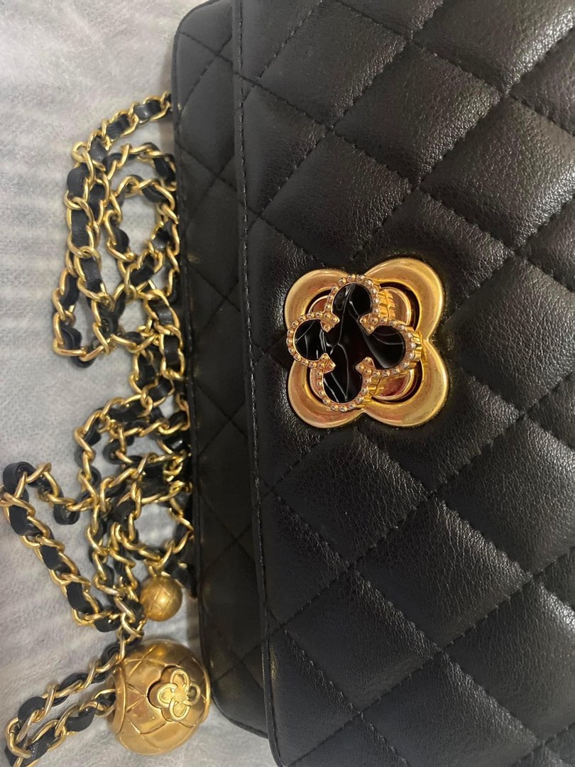 Cassile One New York sling bag, Announcements on Carousell
