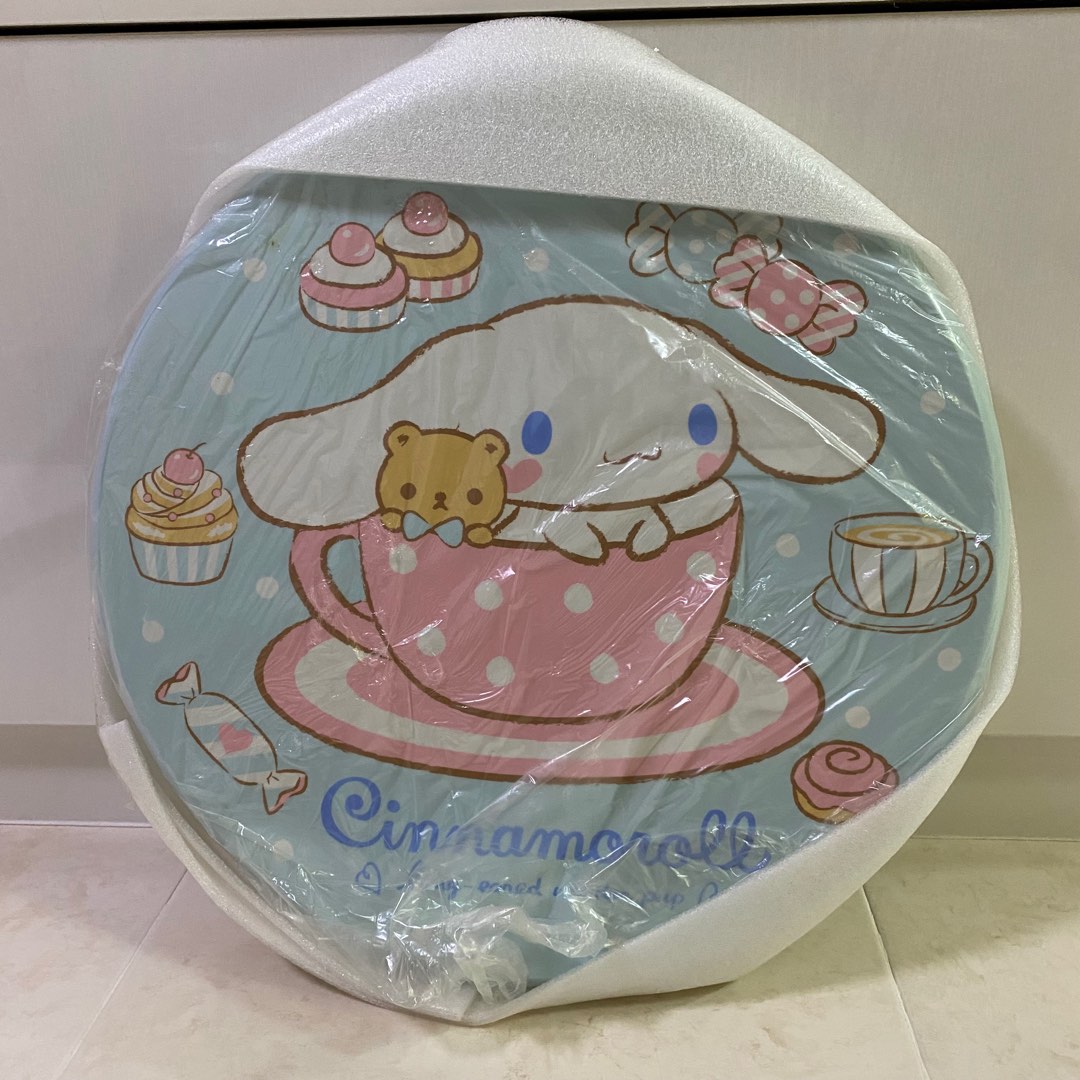 Cinnamoroll Foldable Table - Year 2017, Furniture & Home Living ...